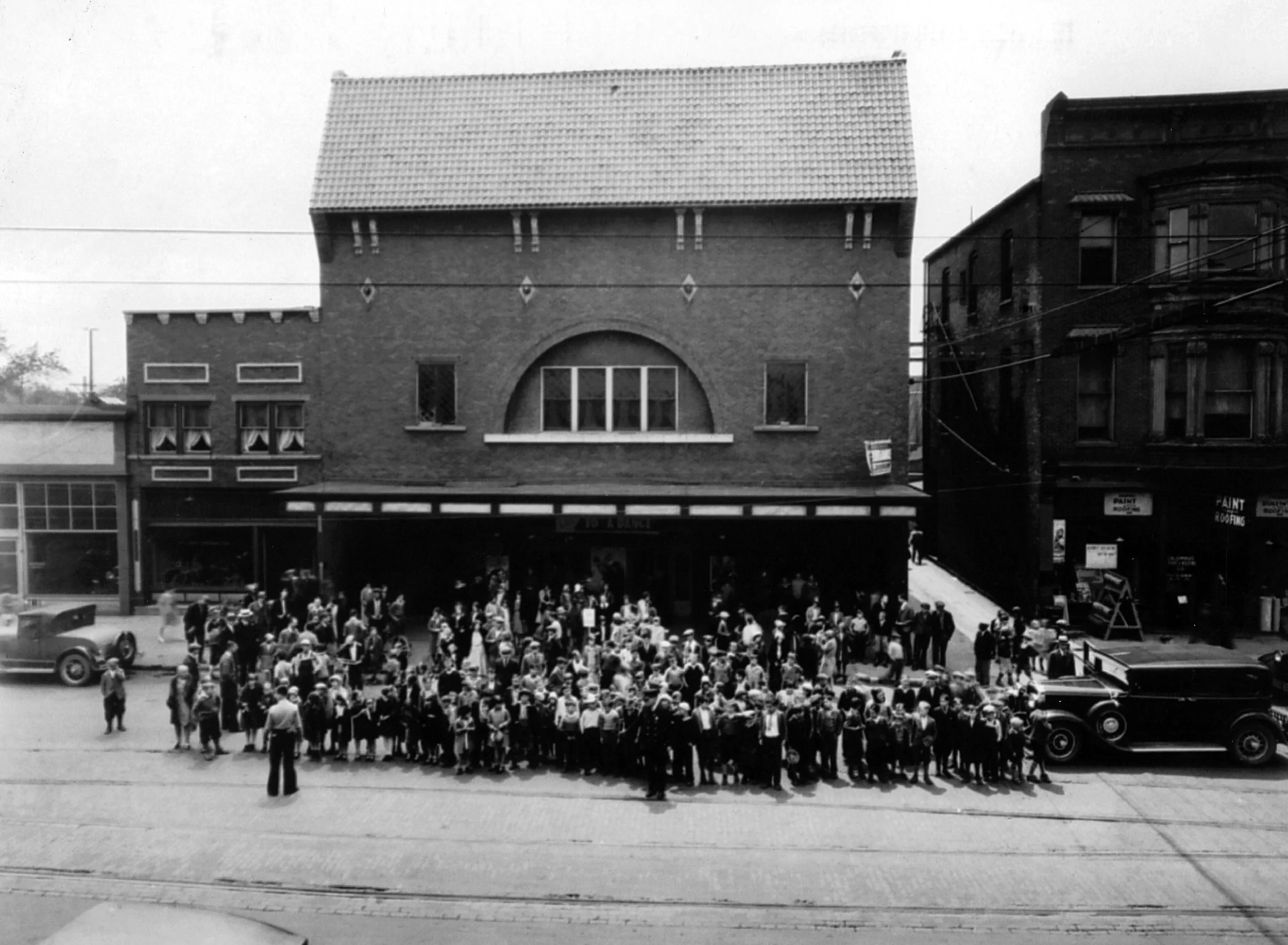 History — THE CRUMP