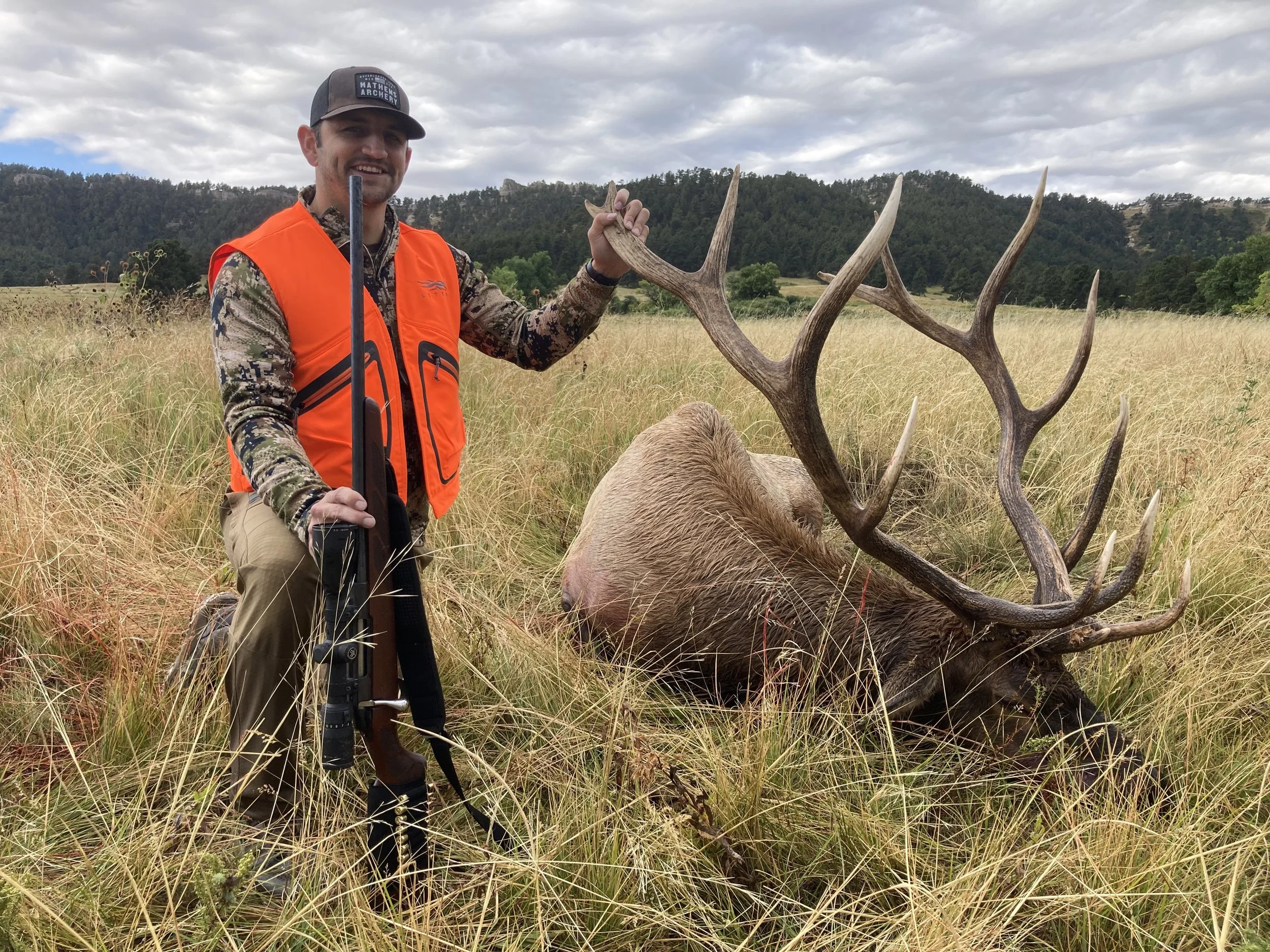 Nebraska Bull and Cow Elk — Oldaker Outfitting