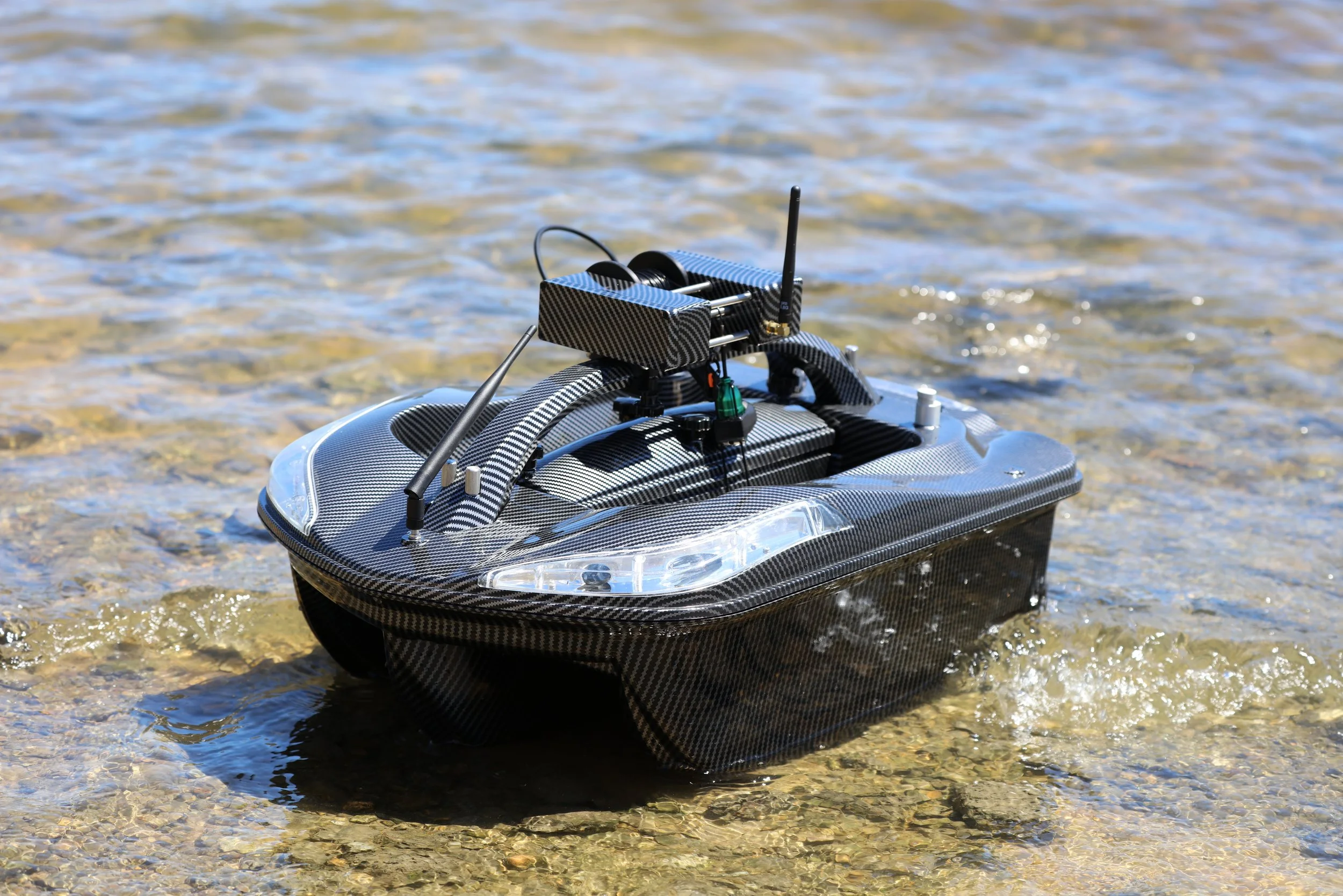 West Coast Bait Boats | Carp Fishing Bait Boats