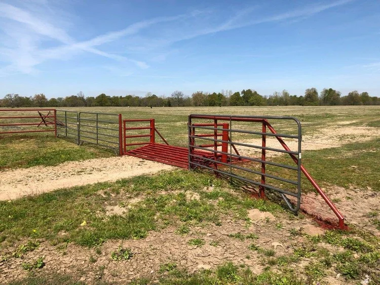 General 2 — 2T Cattleguard