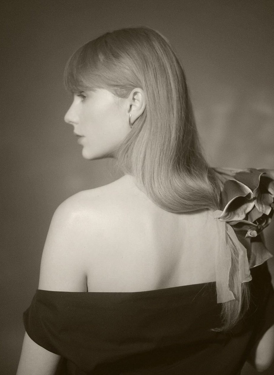 Taylor Swift’s Crucifixion and Rebirth: Analyzing Religious References ...