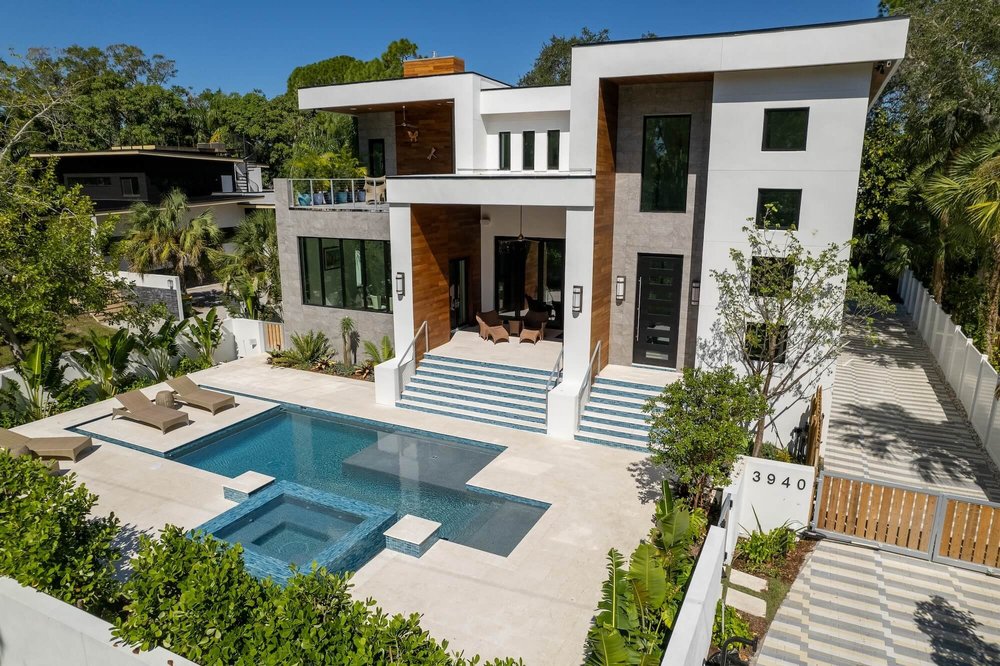 Florida-Based Hurricane- and Flood-Resistant Architecture • Visbeen ...
