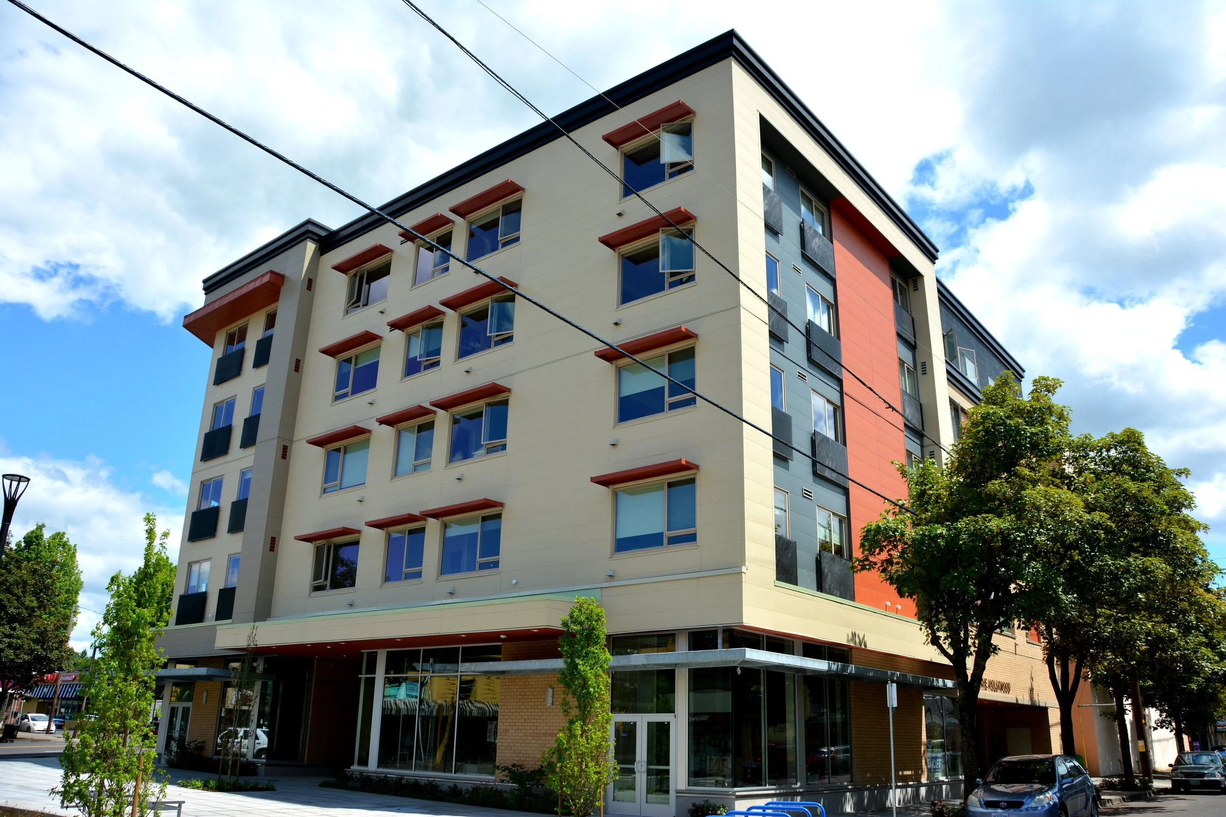 THE HOLLYWOOD — HOFF CONSTRUCTION GROUP