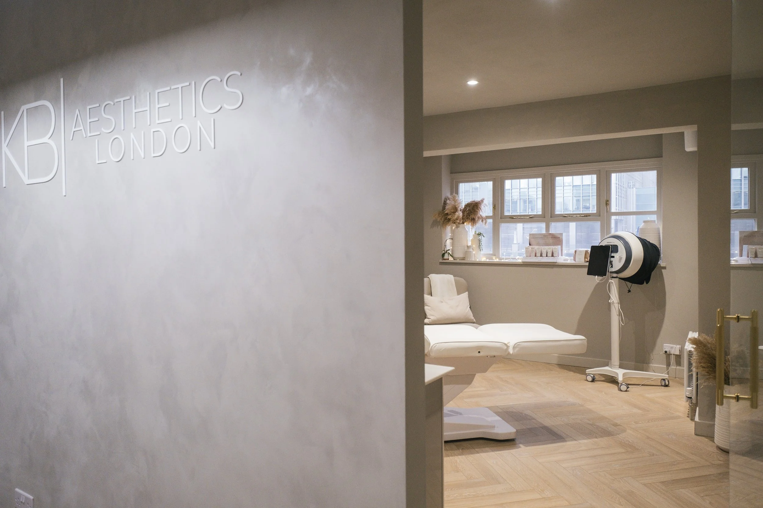 Skin Analysis Observ 520x | Skin Treatments — KB Aesthetics London
