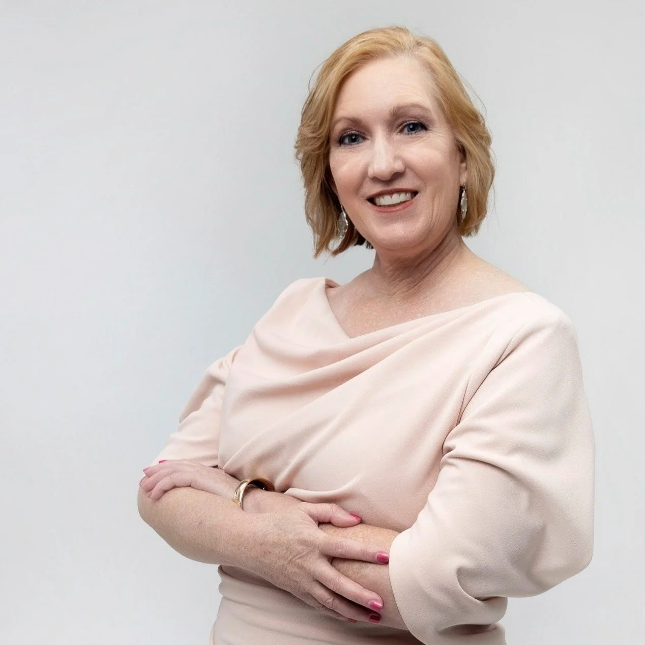 Elizabeth Toller - Creative Photography, Intuitive Coach, Engaging ...