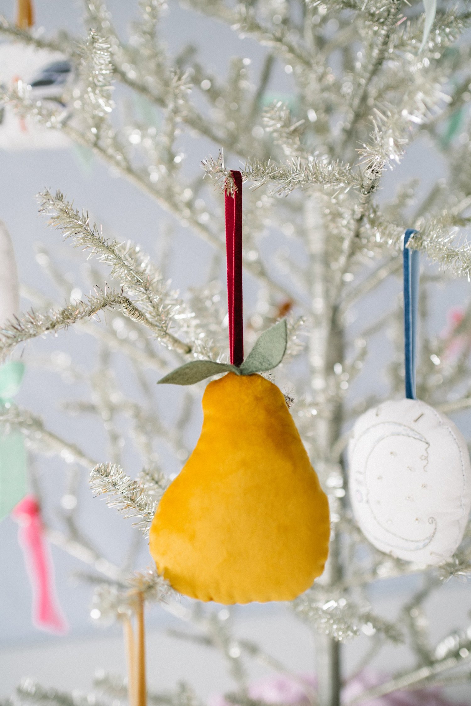 DIY Golden Pear Ornament Christmas Holiday Wall Decor — KYLA SOMETHING