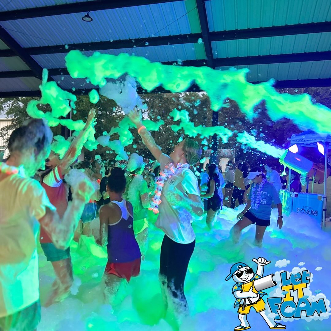 #1 Houston Foam Party Rentals and Service | Let It Foam