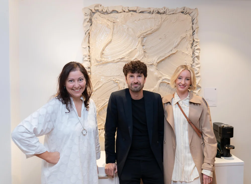 Litsa Veldekis The Bespoke Art Dealer