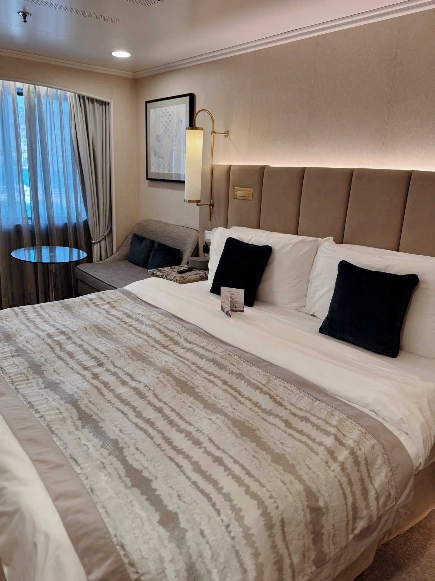 Crystal Symphony Suite and Guest Room Guide — Julia's Bookcase