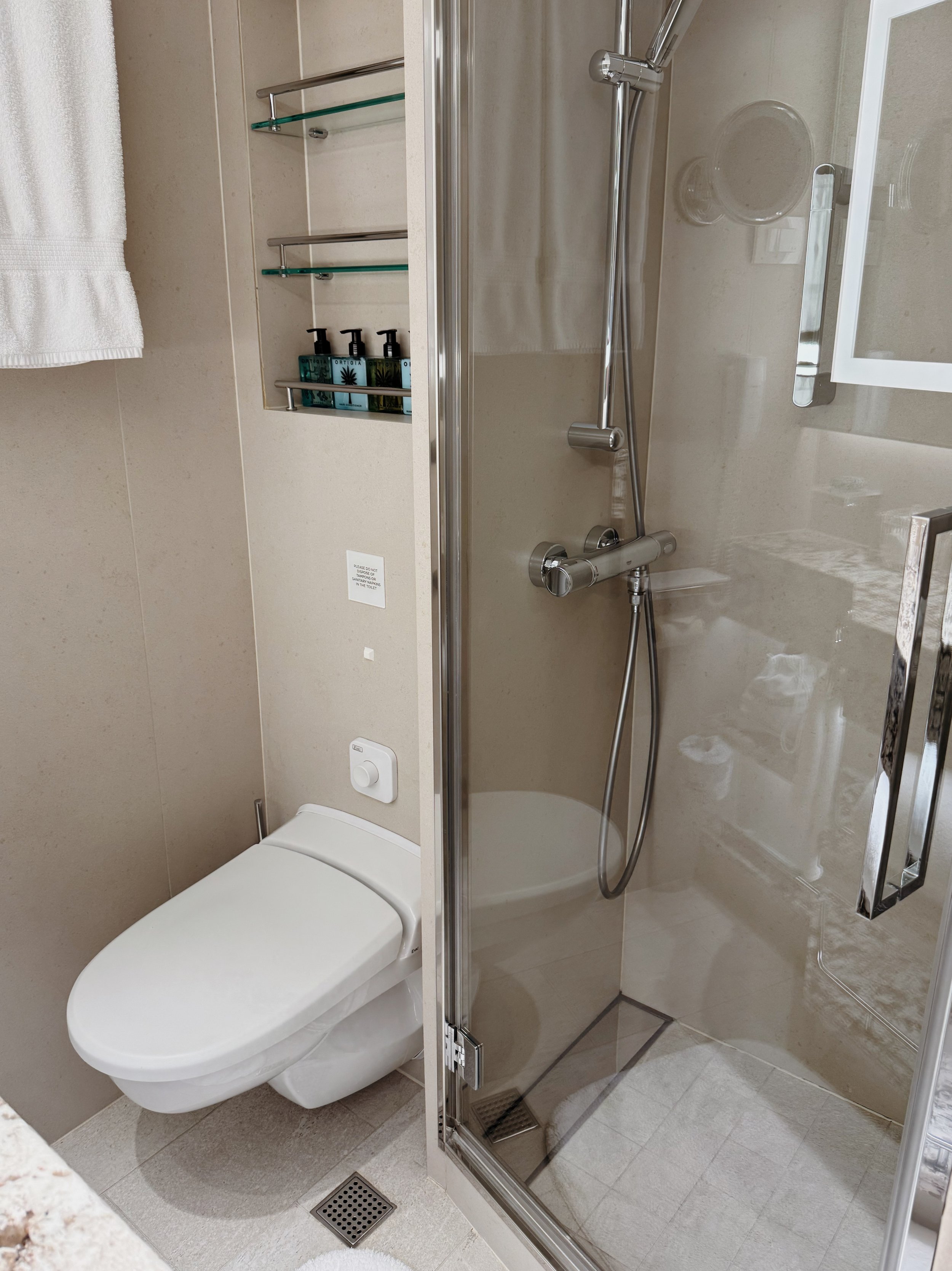 Crystal Symphony Suite and Guest Room Guide — Julia's Bookcase