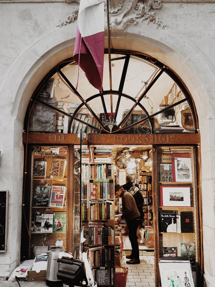 The Best English Language Bookshops to Visit in Paris — Julia's Bookcase