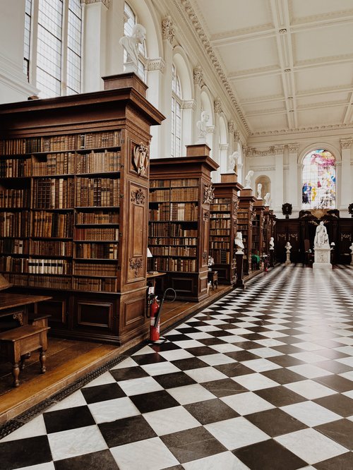 Inside Heffers Bookshop & Cambridge Bookshop Guide