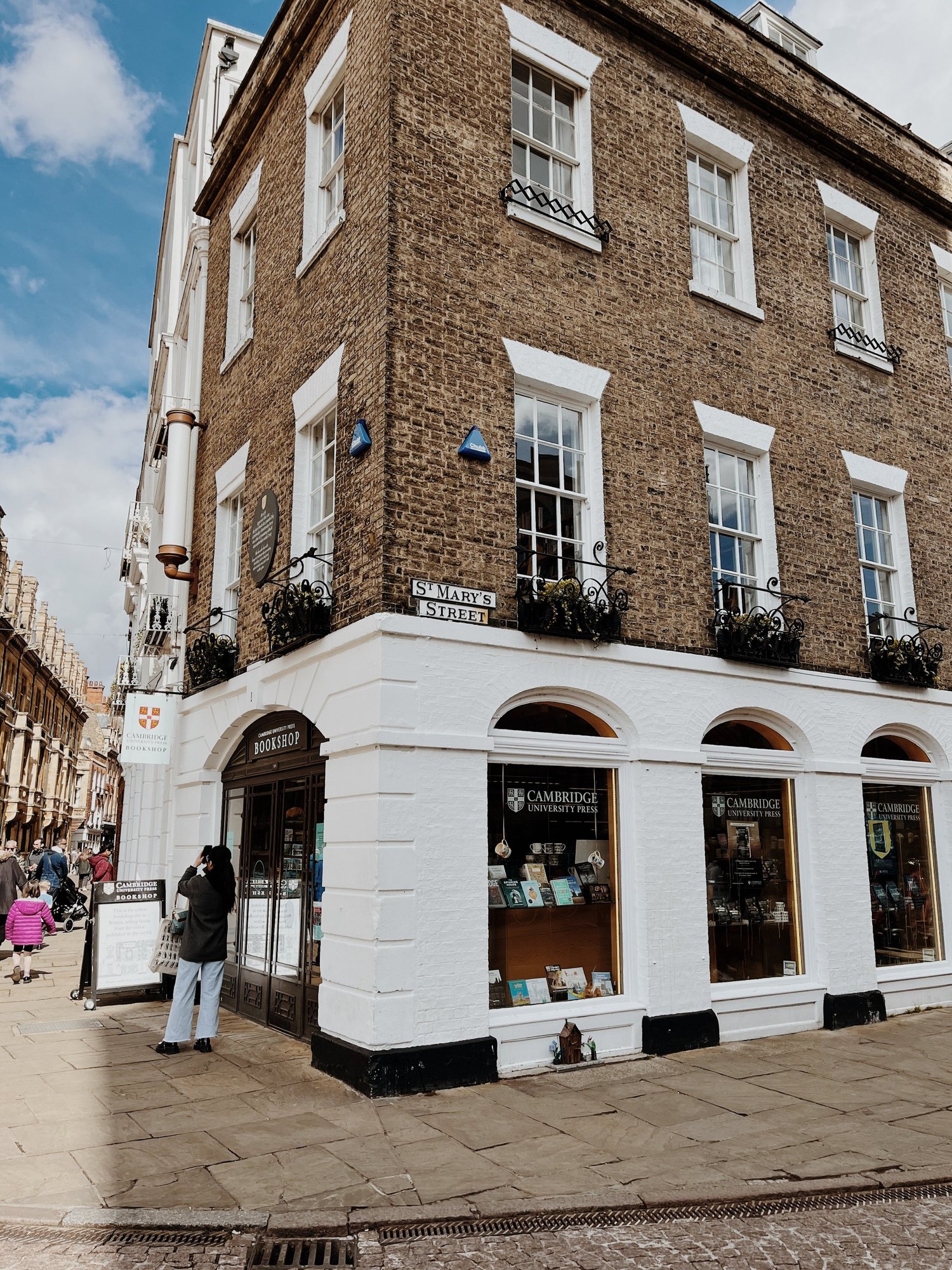 Inside Heffers Bookshop & Cambridge Bookshop Guide — Julia's Bookcase