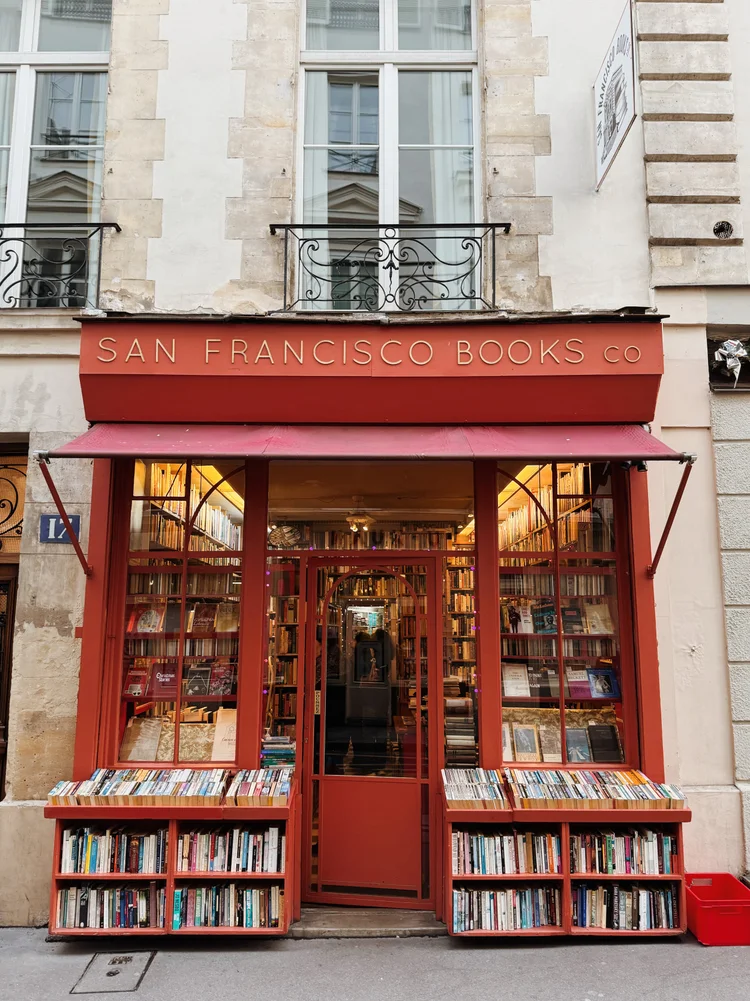 The Best English Language Bookshops to Visit in Paris — Julia's Bookcase