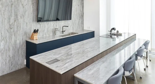 Matterhorn — HanStone Quartz Distributor