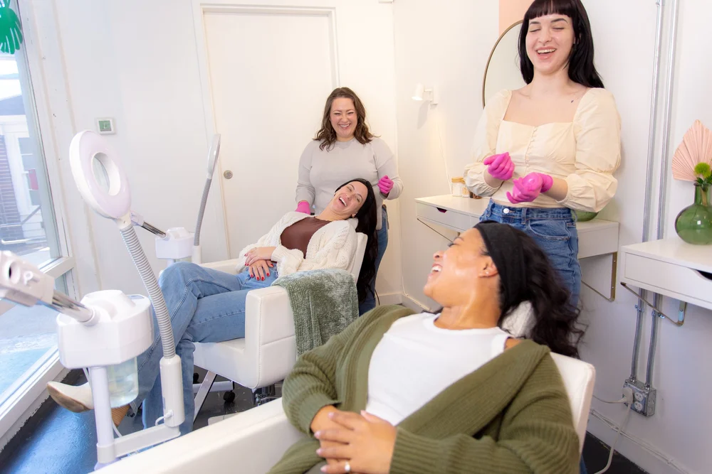 Franchise with Oasis — Oasis Face Bar