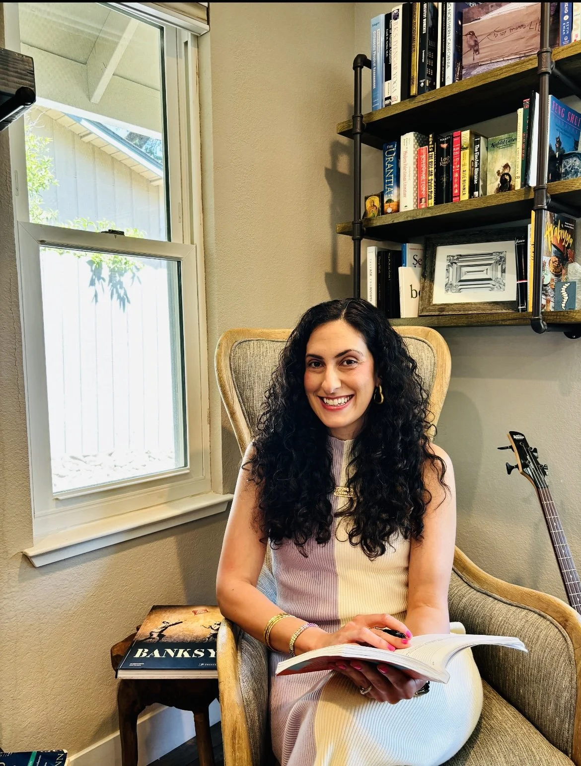 Everybody, Be Cool! - The Book & Organizational Philosophy