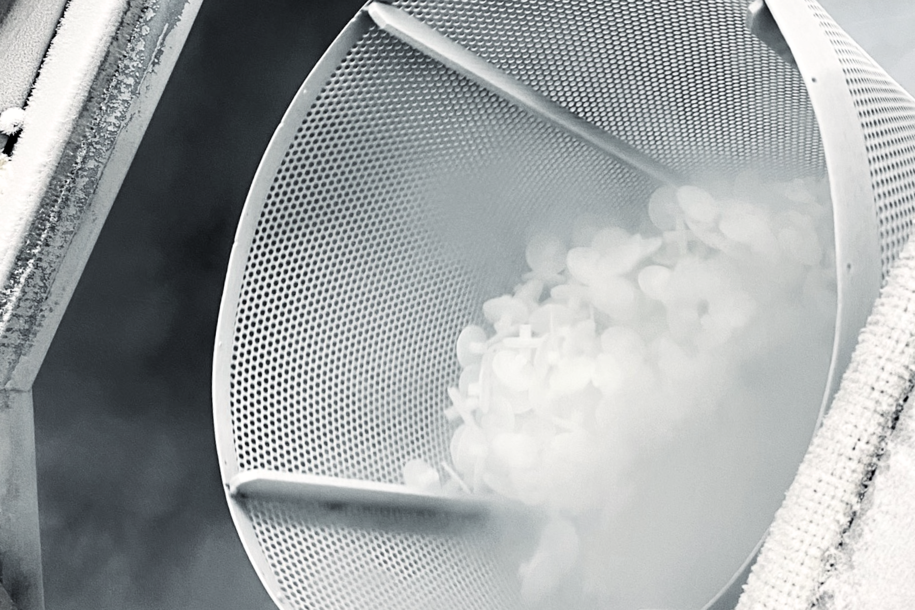 Deflashing for Plastics, Rubber, Silicone — Arrow Finishing