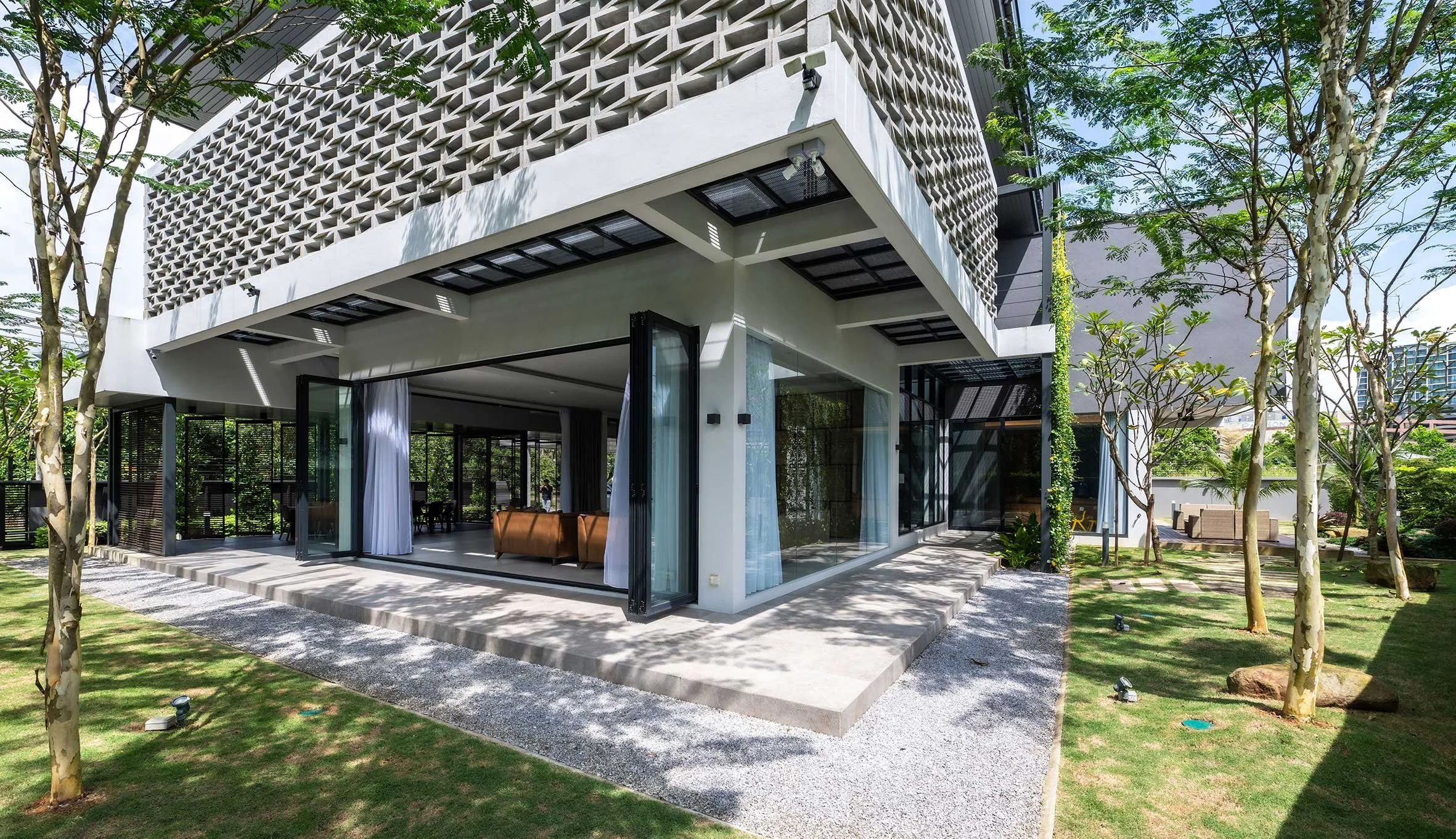 House at Urat Mata — The Borneo Architecture Journal