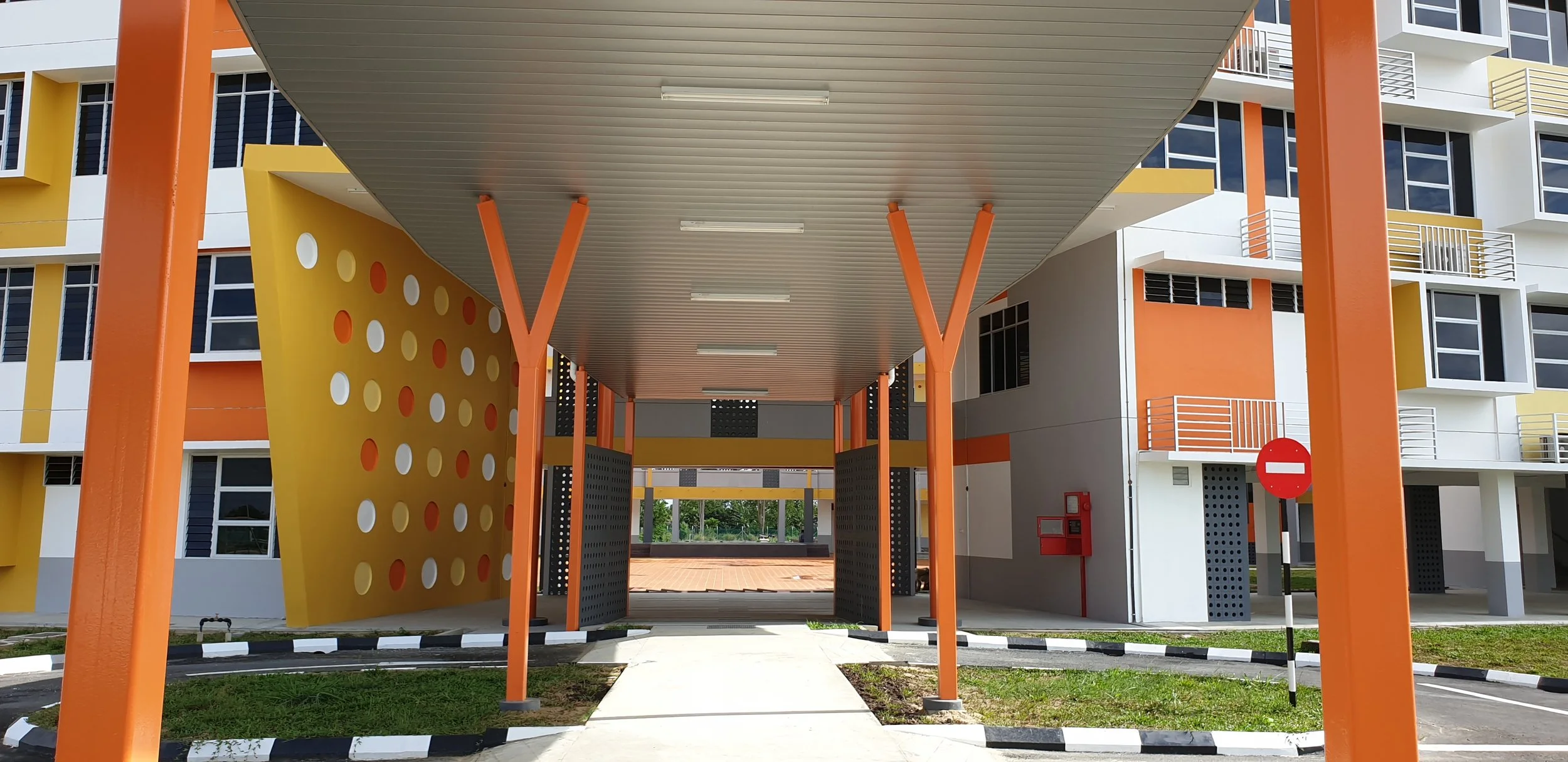 Sekolah Kerajaan Tudan Jaya — The Borneo Architecture Journal