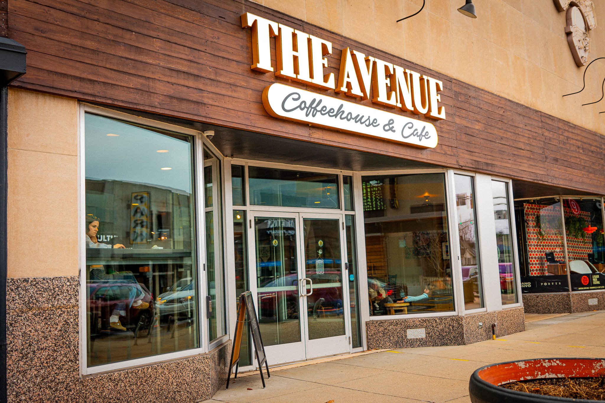 Contact 1 — The Avenue Coffeehouse