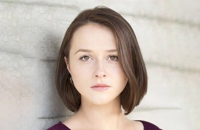 Rosie Sheehy talks about the Necessity of suppressing her Welsh Accent ...