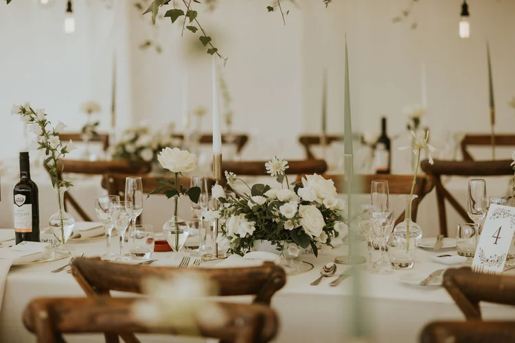 Devon Wedding Florist | Emma Hewlett
