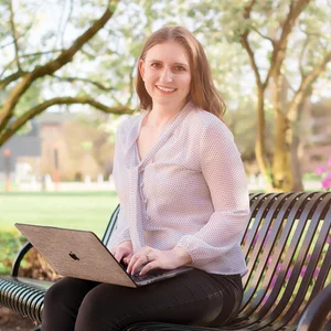 Lisa Fellinger - Author | Book Coach | Editor