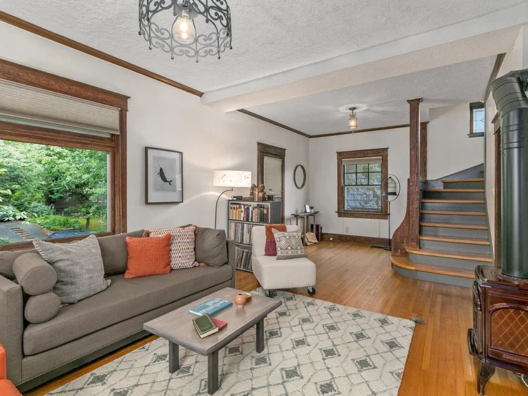 Classic Kerns Urban Nest — Urban Nest Realty - Oregon & Washington