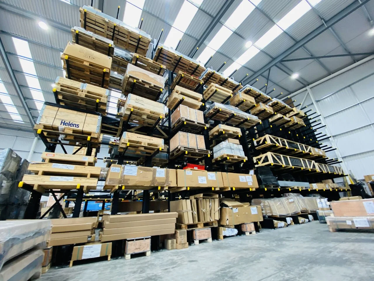 Our Distribution Centre | GEMCO UK | GEMCO | The Garage Equipment & Maintenance Company