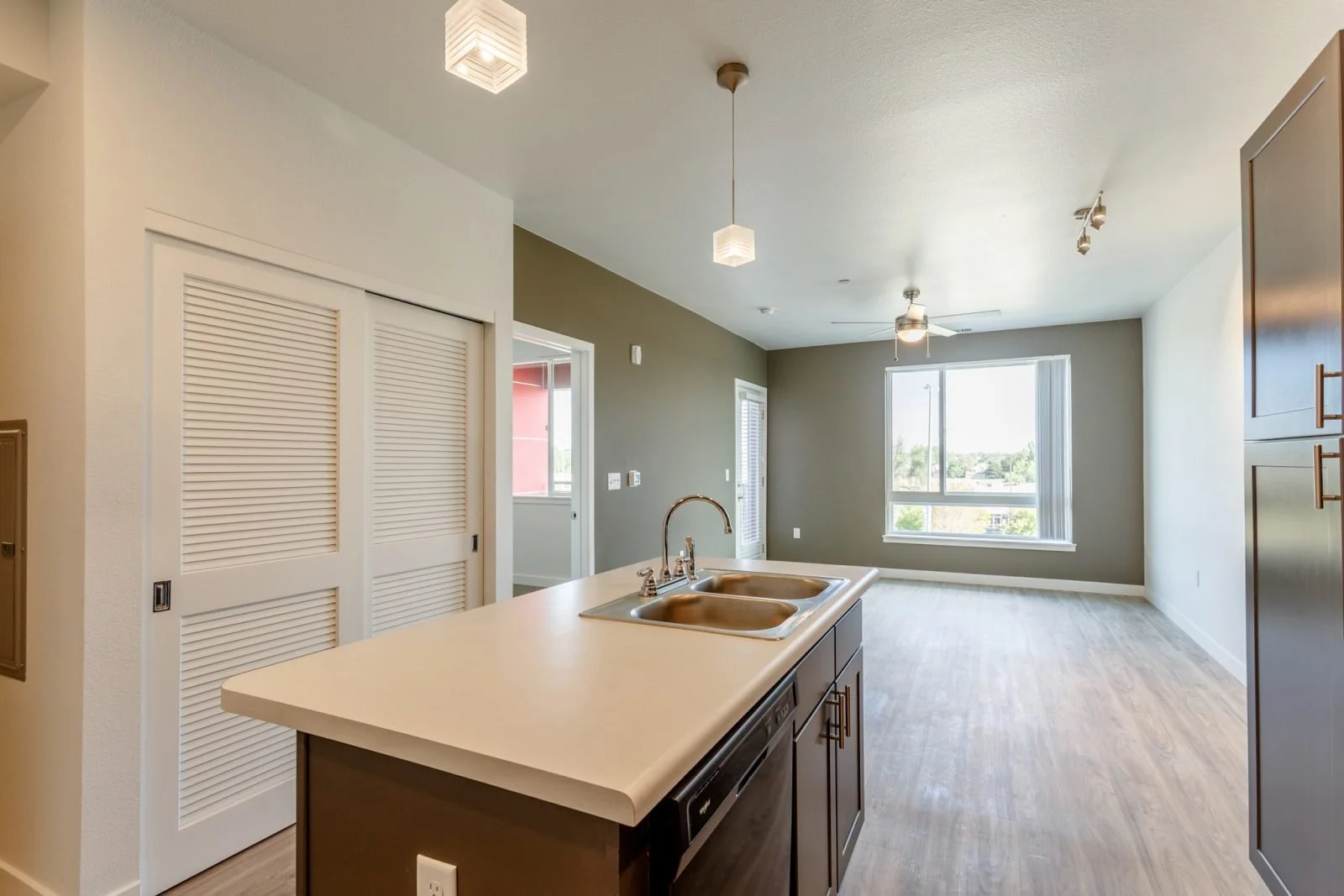 Gallery 3 — Crossing Pointe North
