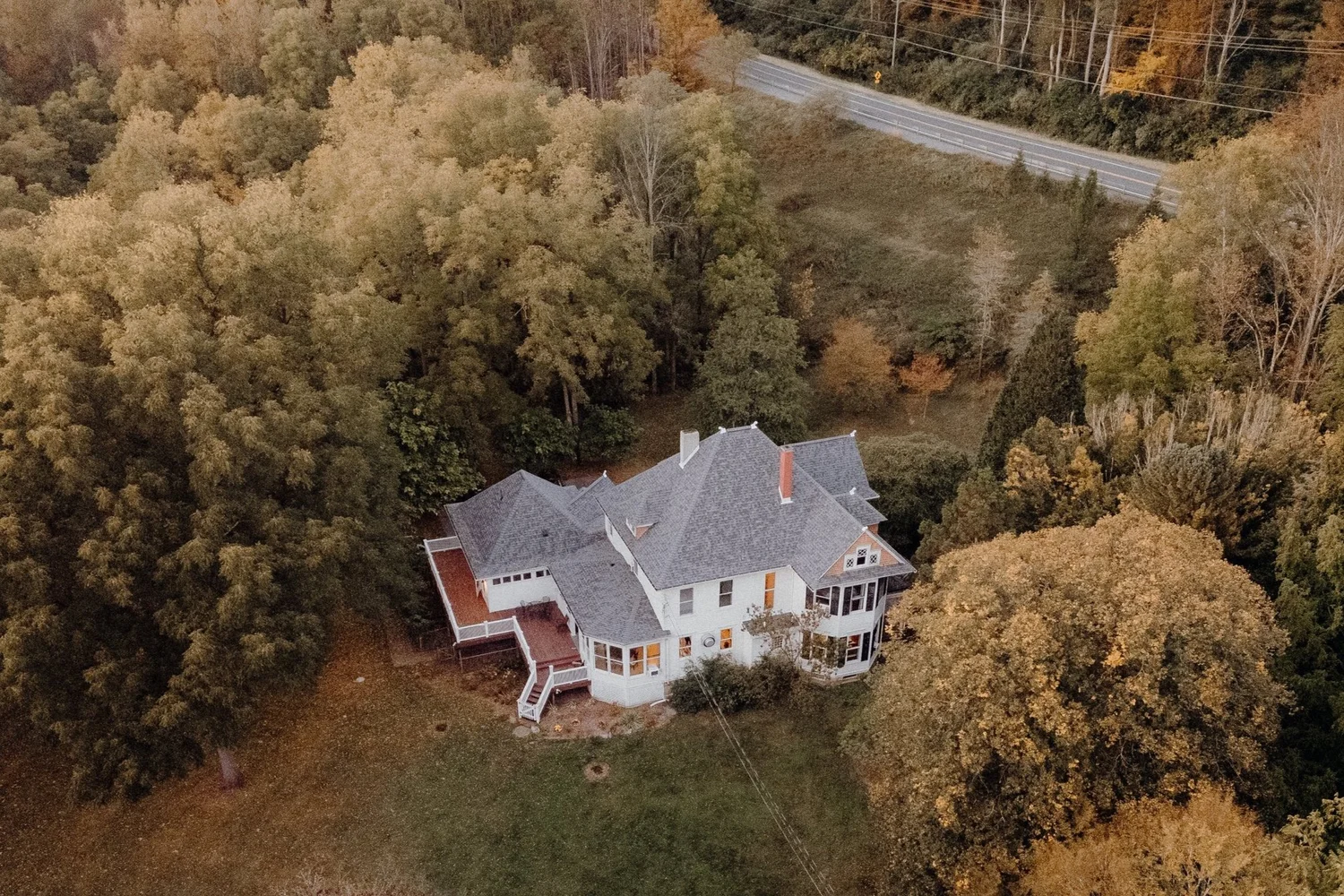 Stratton Creek Inn- Affordable & Charming Barn Weddings Ithaca NY