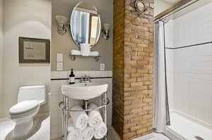 Rooms — Stratton Creek Inn