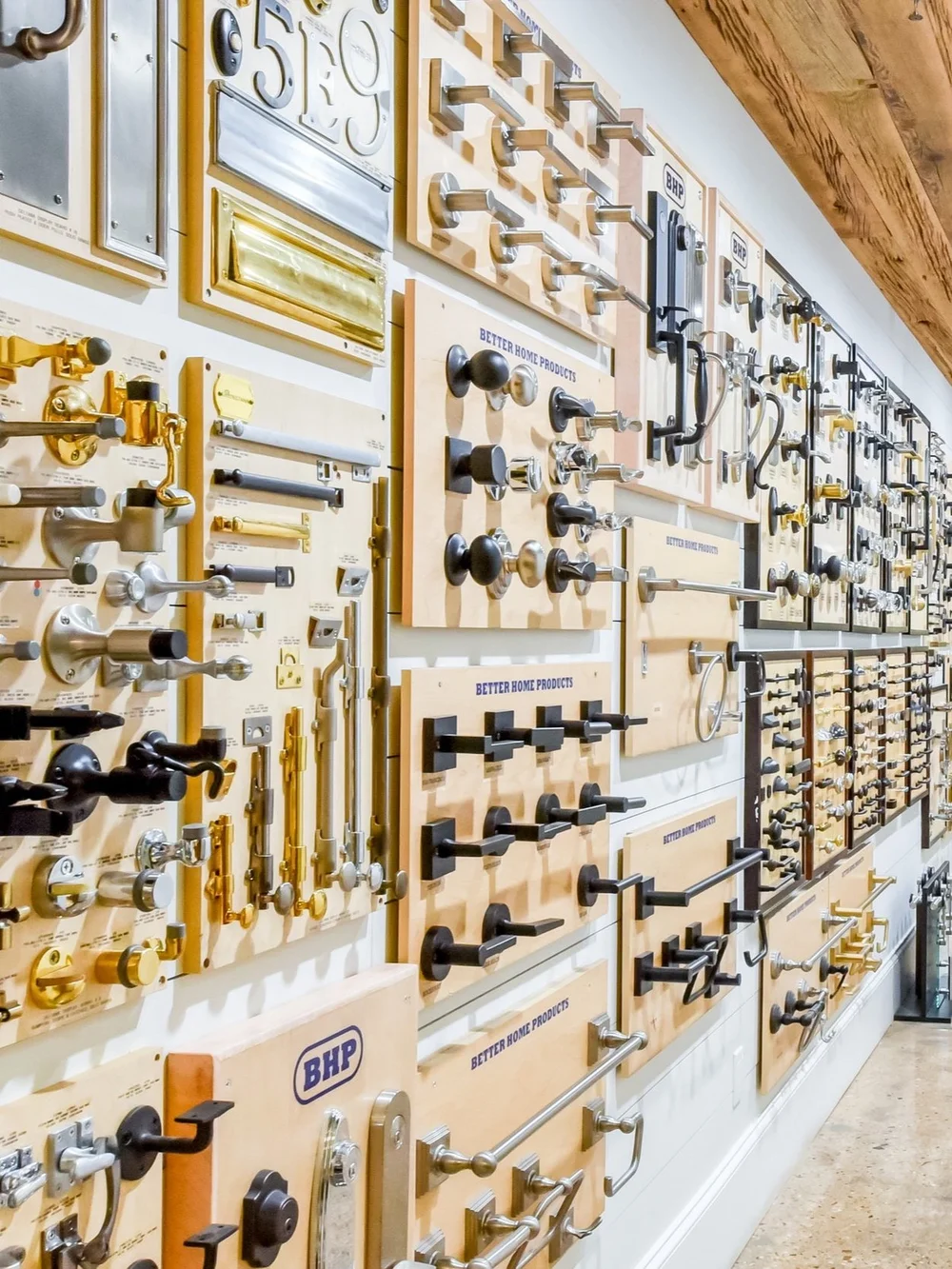 Custom-Bilt Cabinet & Supply, Inc. | Explore Quality Building Materials