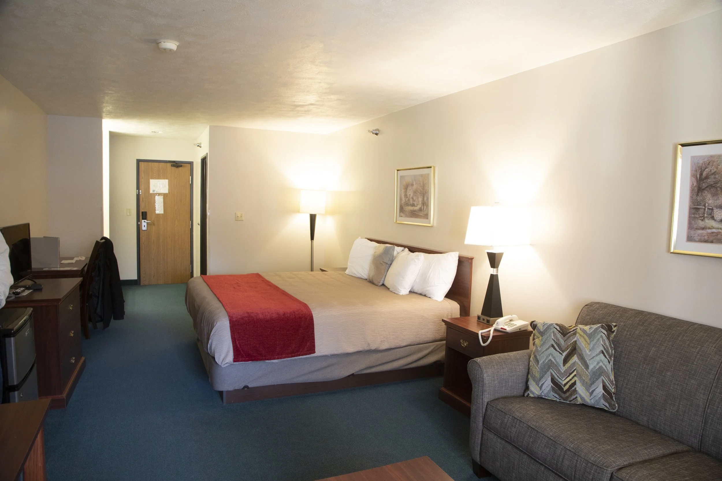 Rooms — Wahoo Heritage Inn