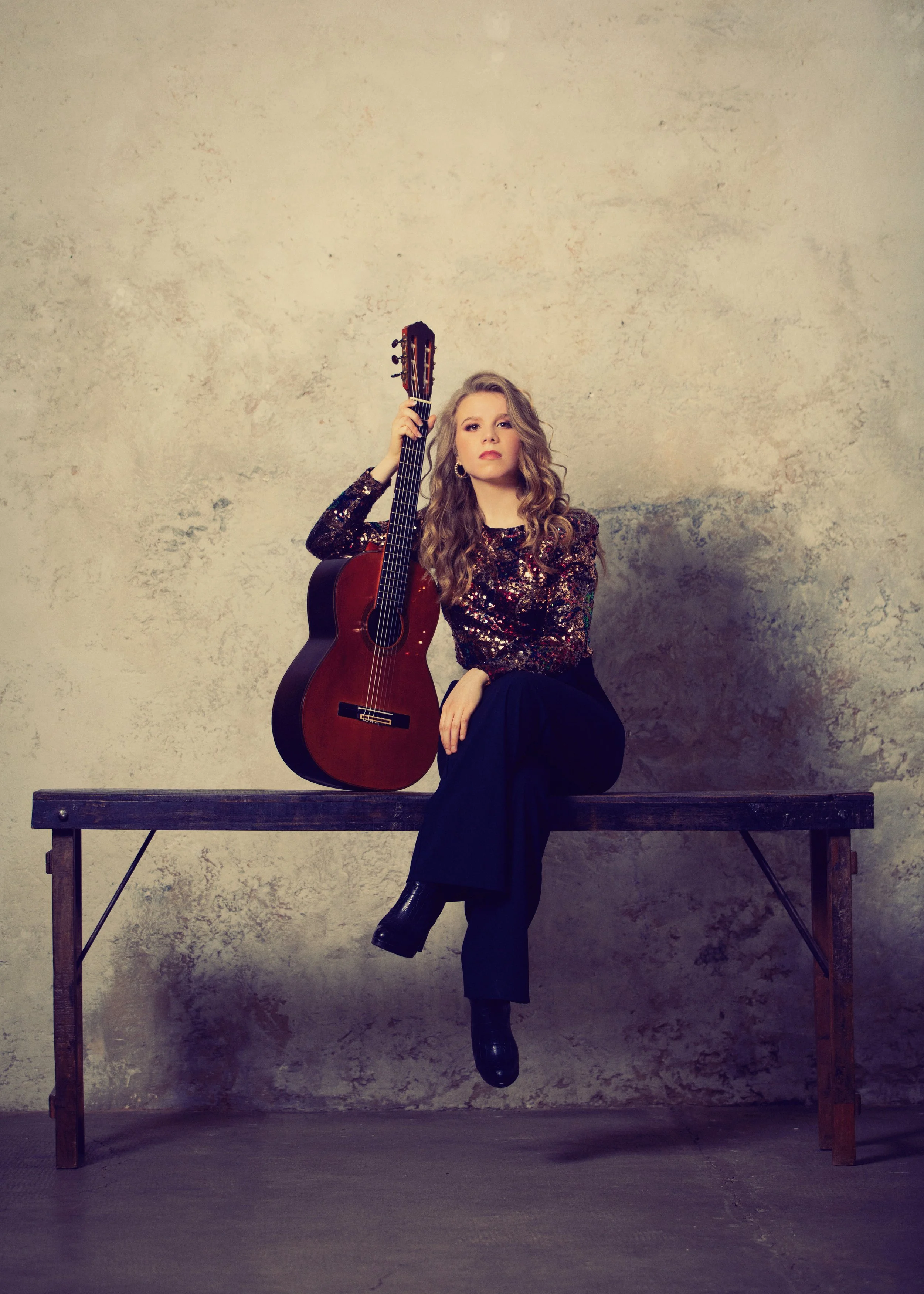 Laura Lootens — Classical Guitar Foundation