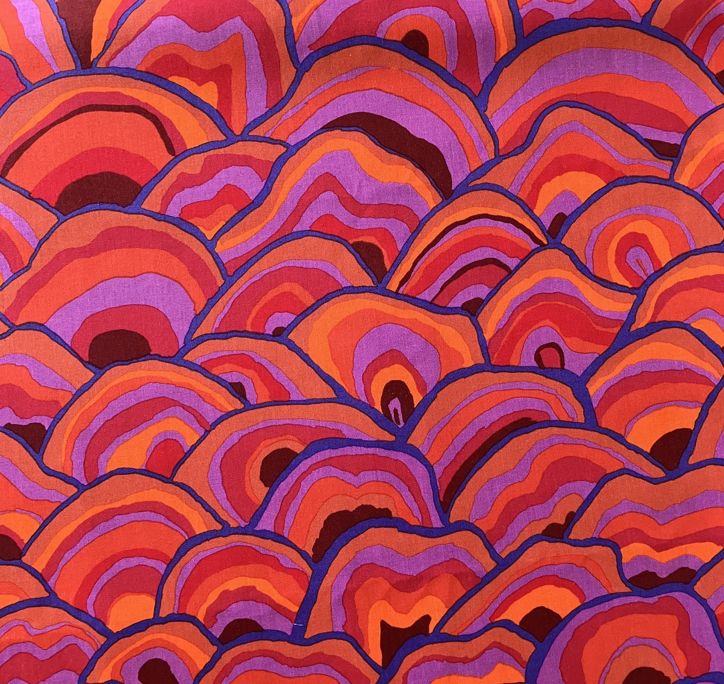 Wobble Red — Runaway Quilts Australia