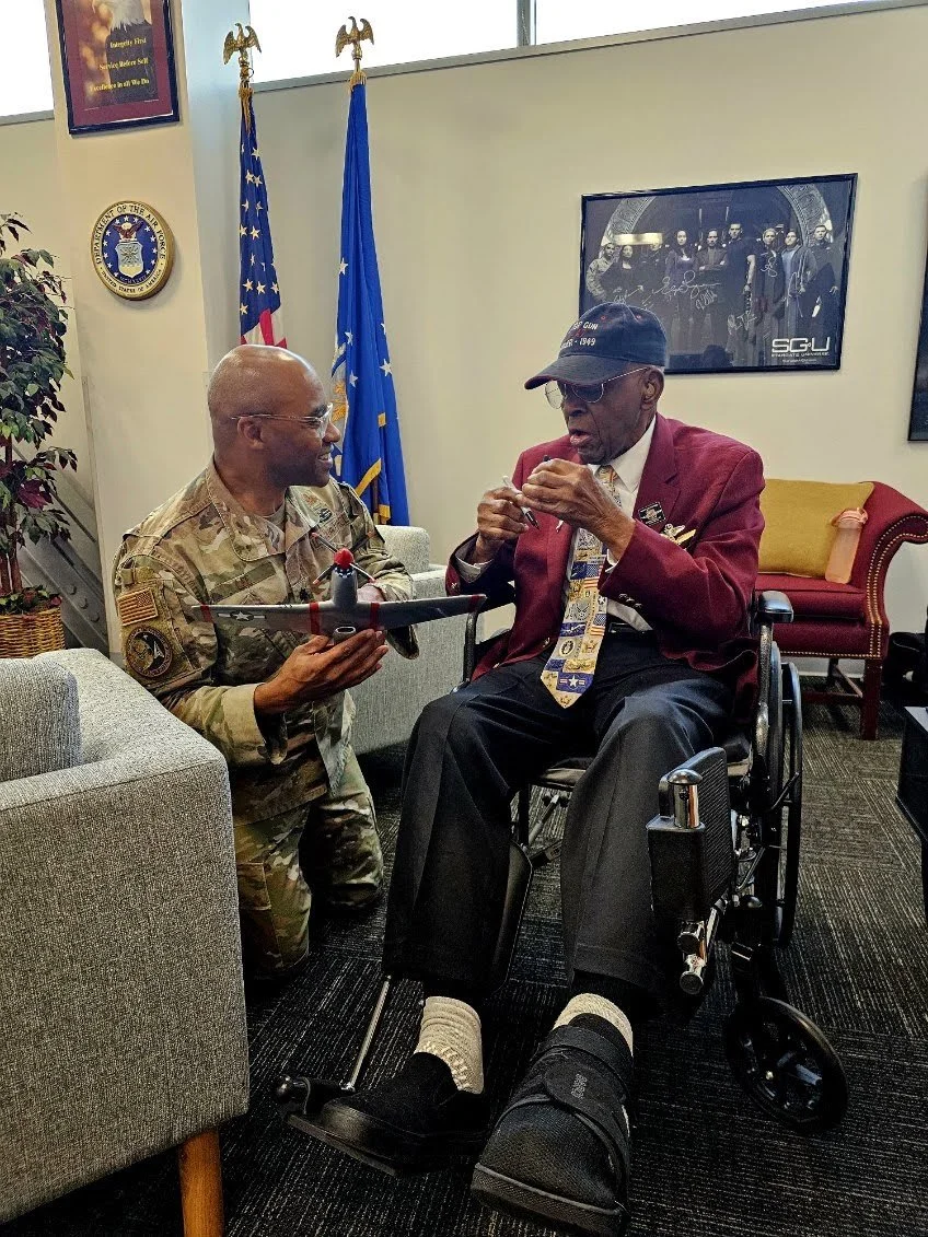 Meeting the REAL “Top Gun” — DarrickLee.net