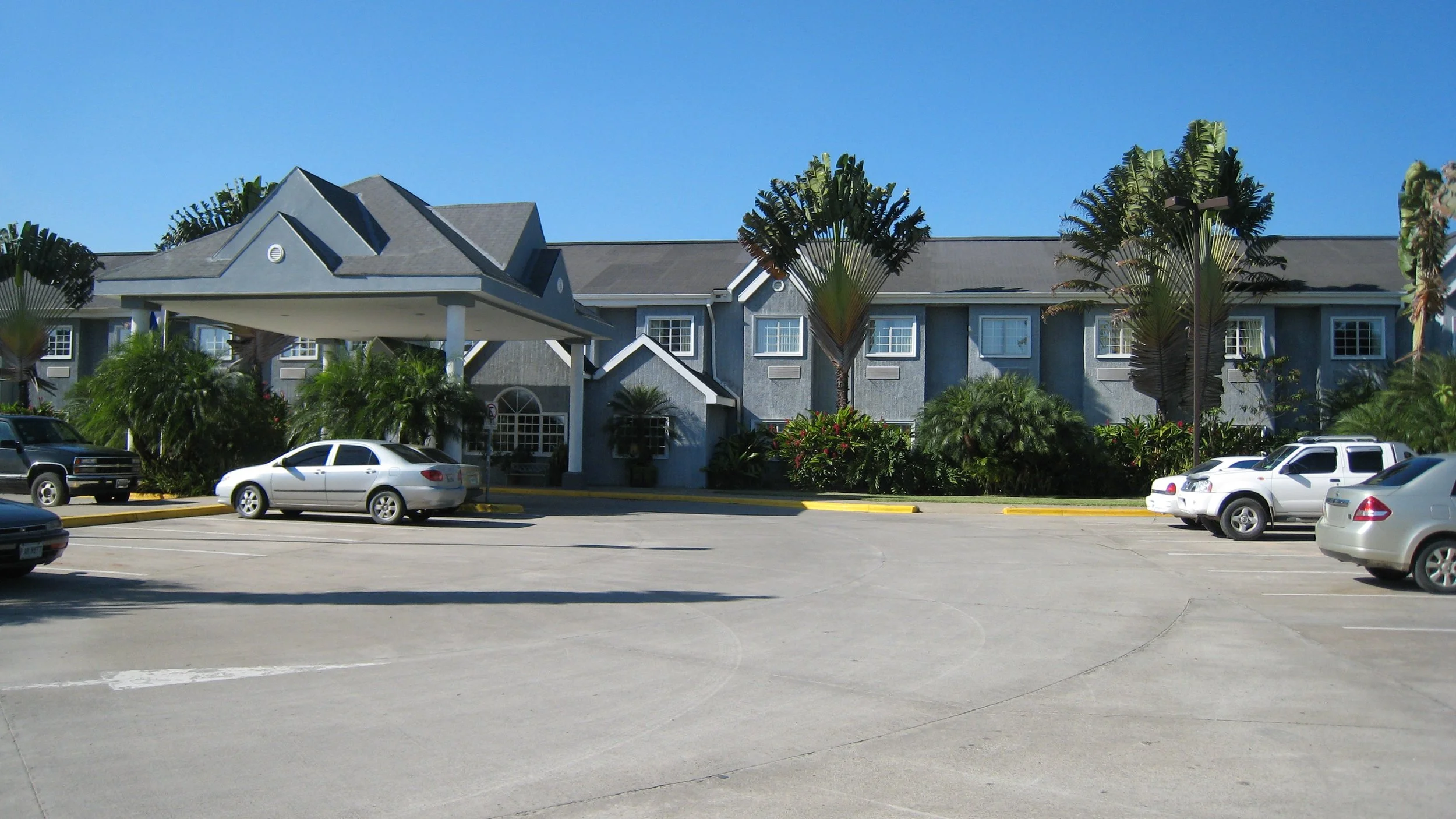 Metrotel Express Hotel