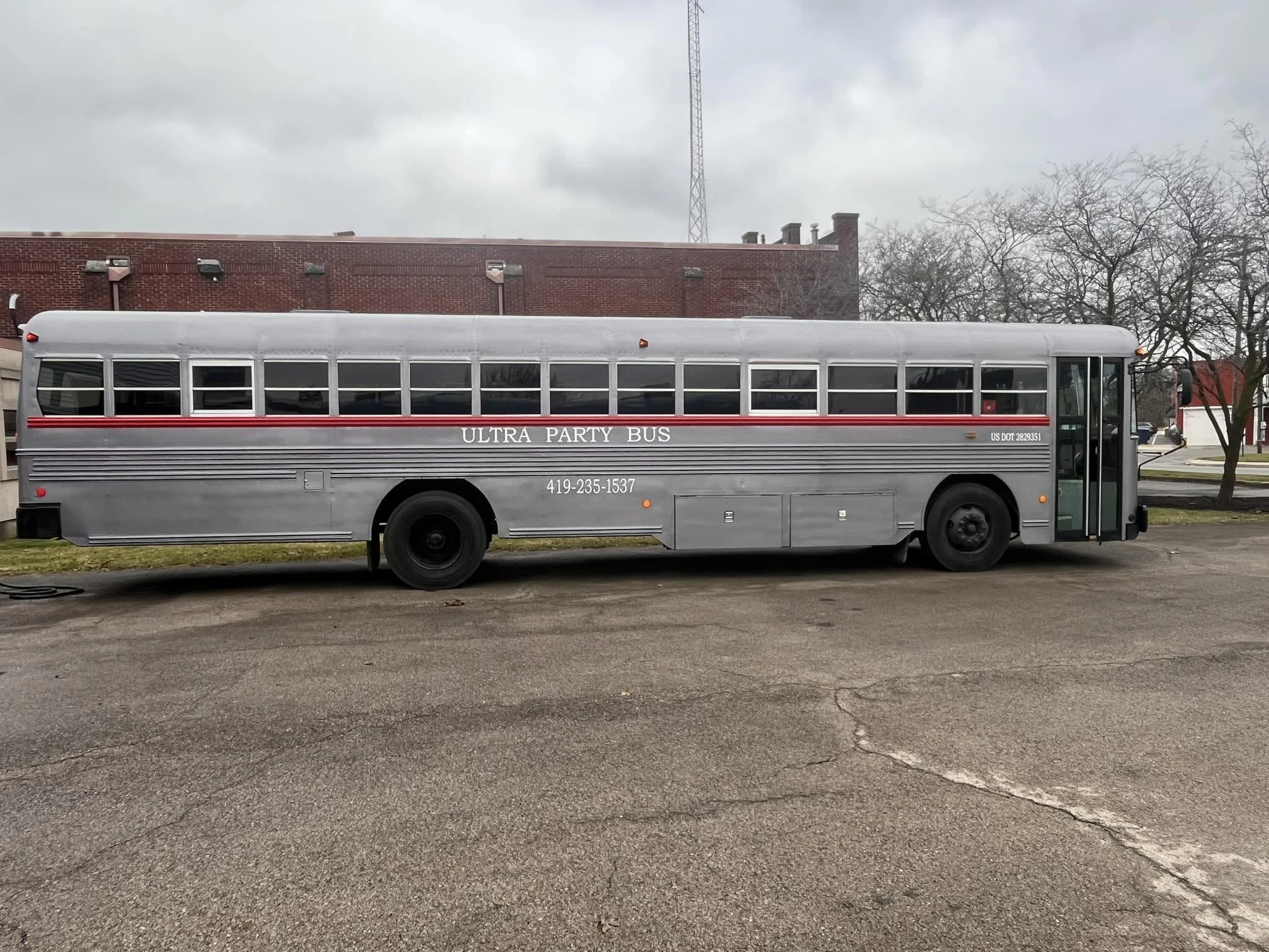 Ultra Party Bus, LLC