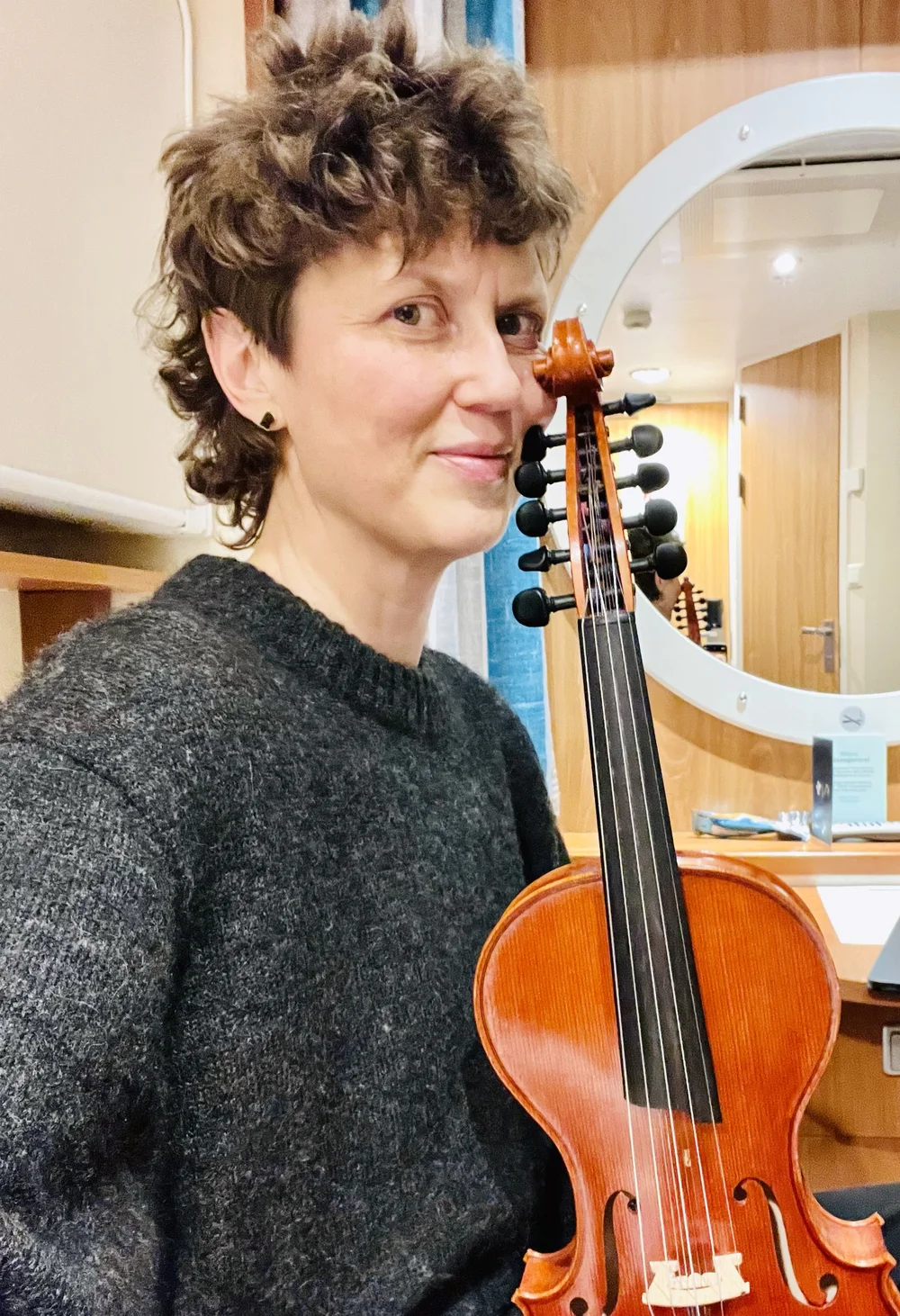 About — SARA PAJUNEN