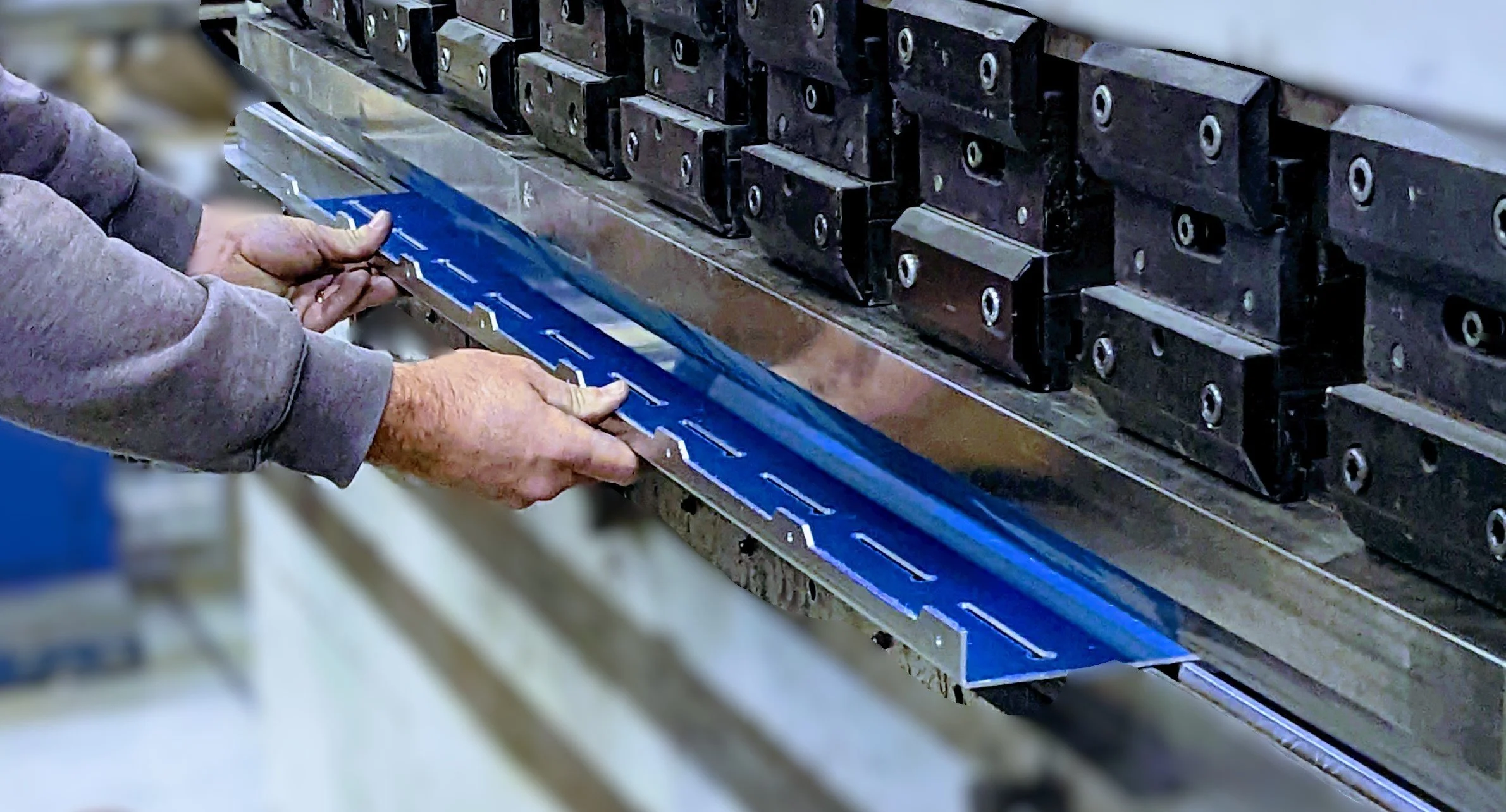 CNC Plate & Sheet Forming — 5th Element