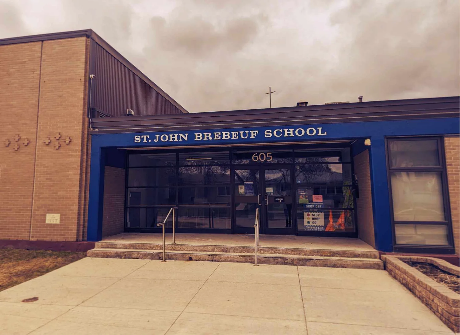 SJB School — John Brebeuf