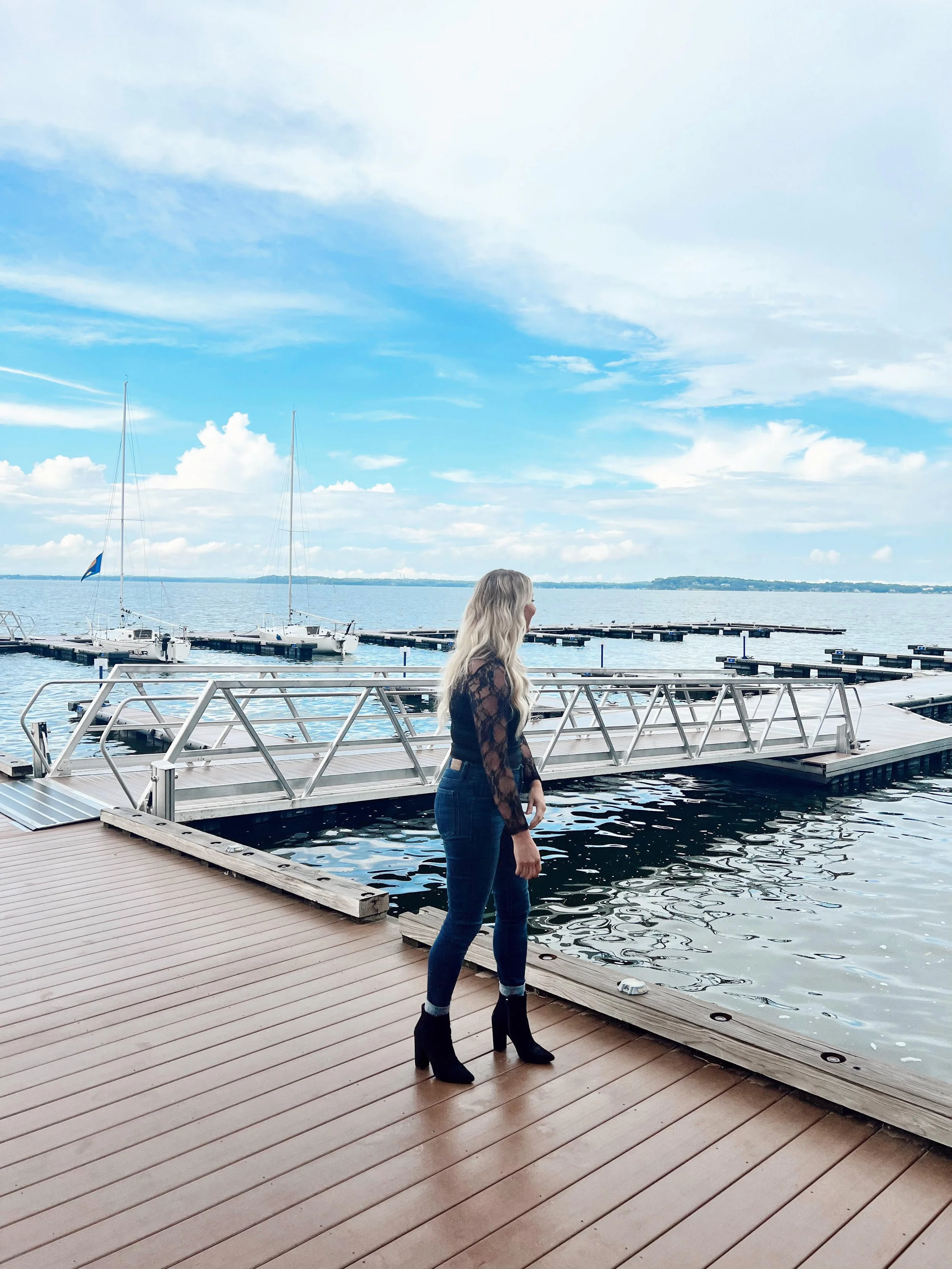 Embracing Resilience in Life’s Journey — Hustle Happiness Melanie Lee