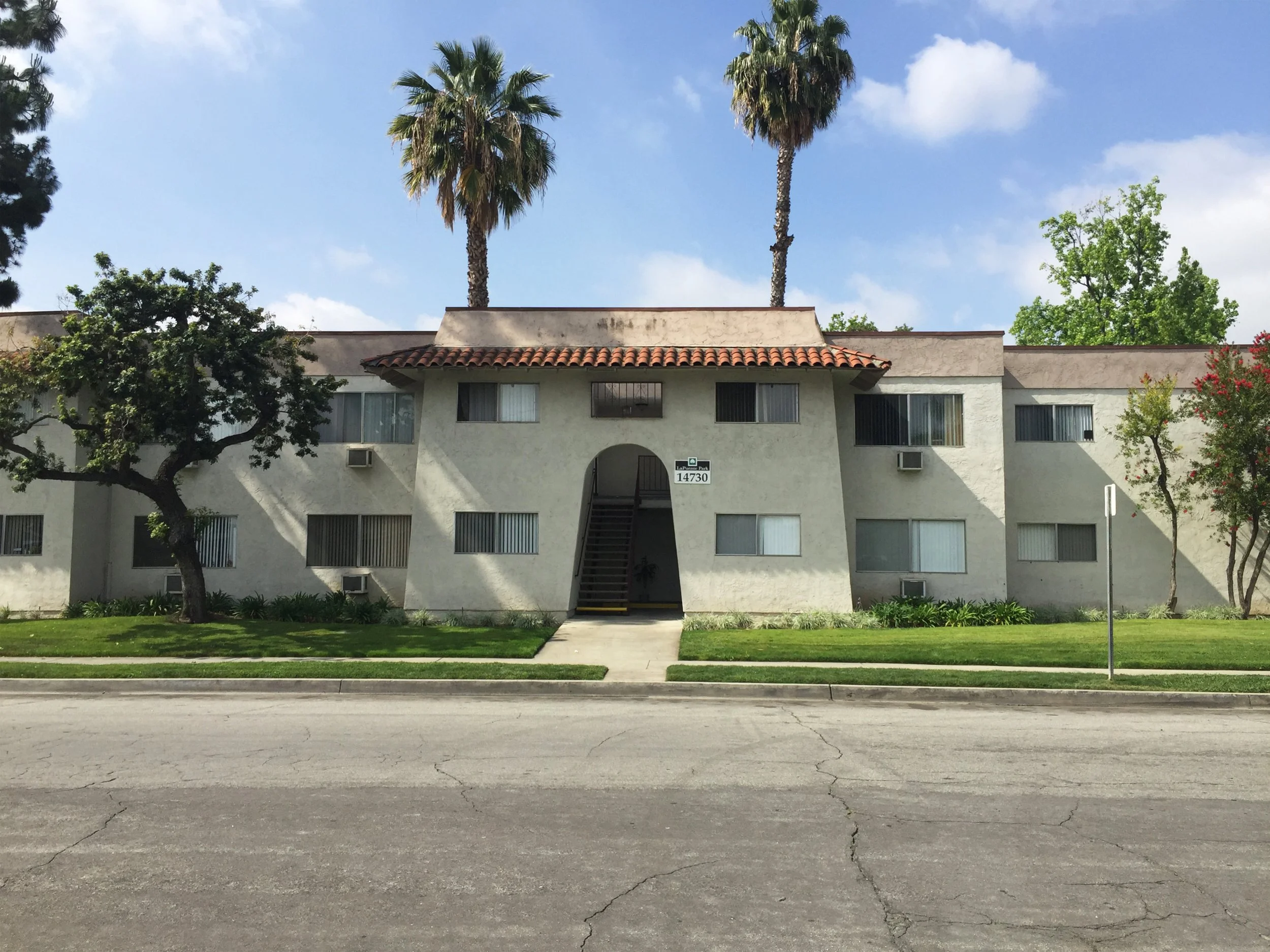 La Puente Park Apts — BELL DESIGN GROUP