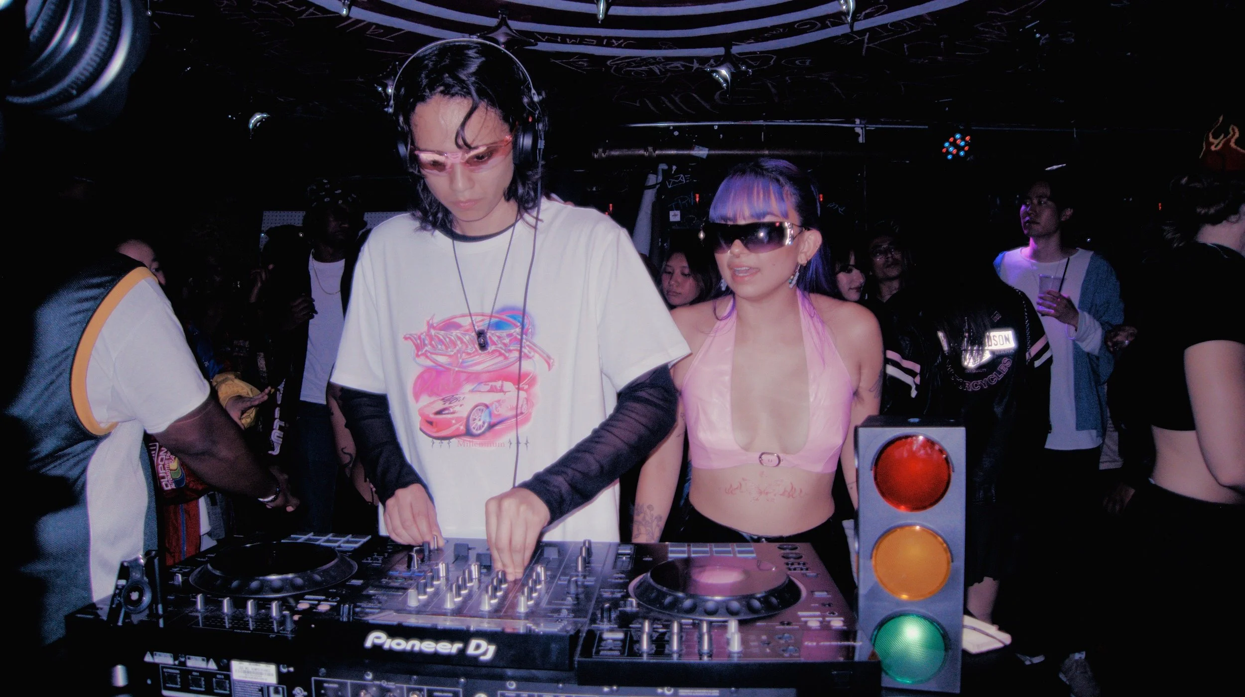 CONTACT — Tinzo + Jojo