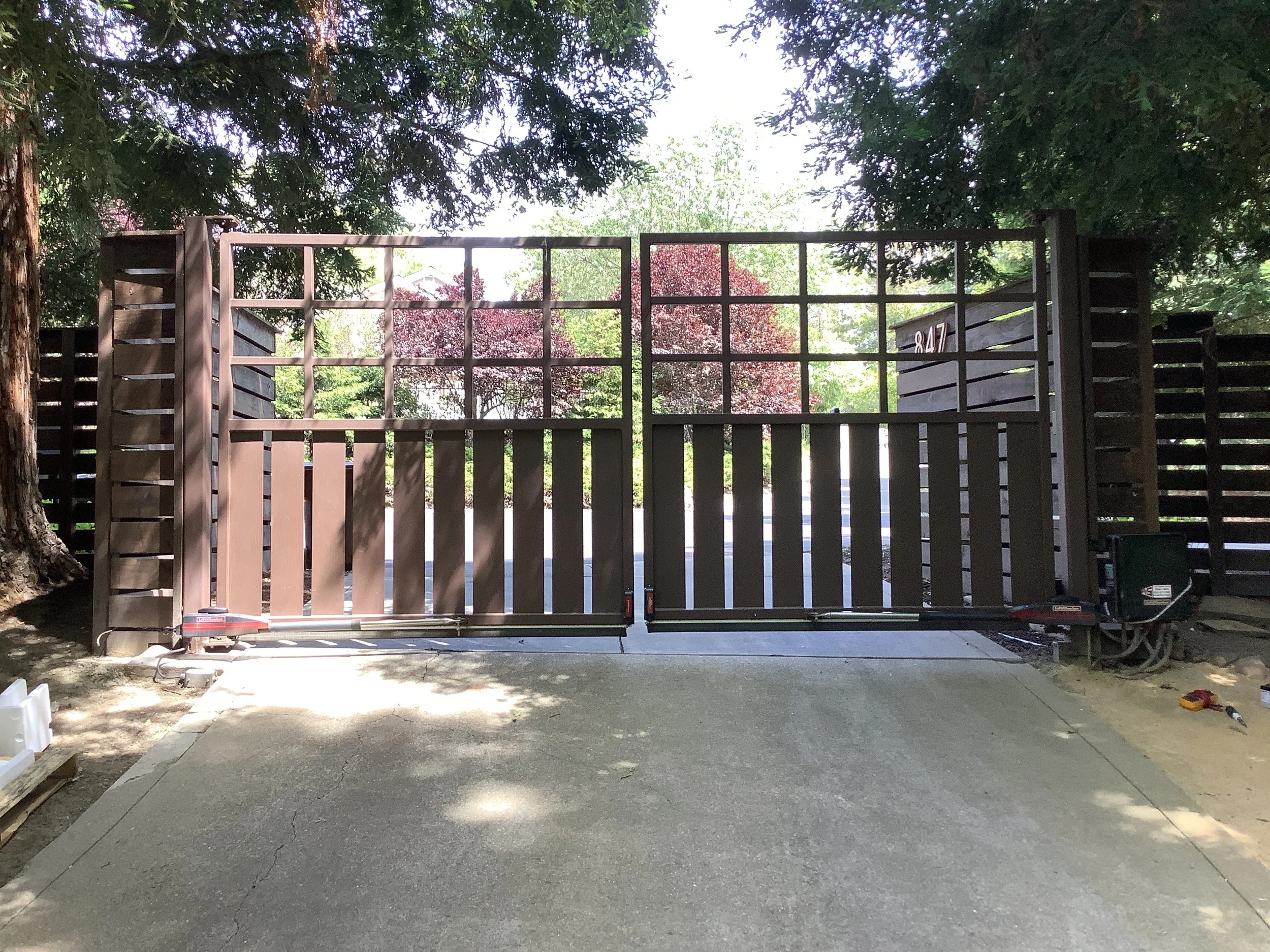 Driveway & Pedestrian Gates — R&S Concord