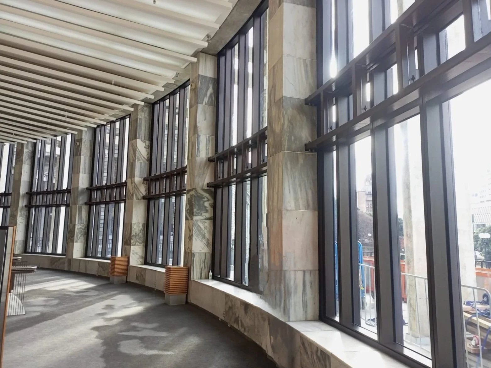 Executive Wing Façade - Beehive — Petone Engineering