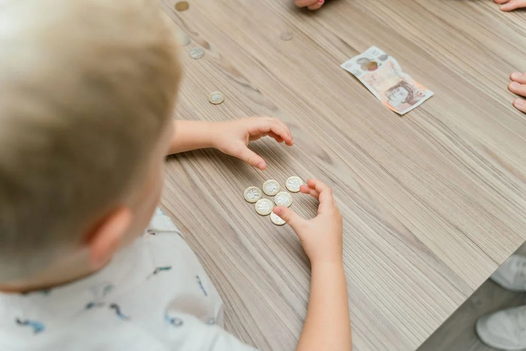 A guide to Monzo: The smart way to manage (and save!) your money ...