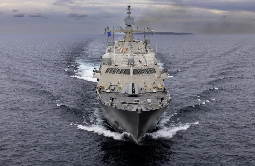 General 3 — USS Beloit Commissioning Committee